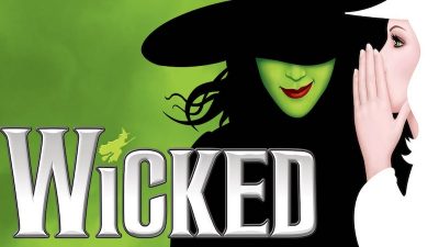 What’s Booming: Crabs by the James | BOOMER Magazine